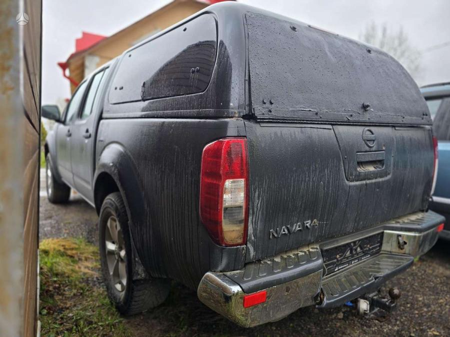 Melns Nissan Navara 2010 Rokiškis, ar dzinēja tilpumu 2.50 L un nobraukumu 540 tūkst. km par 3500 €, foto 6 vietnē AUTOMOTO.COM.LV