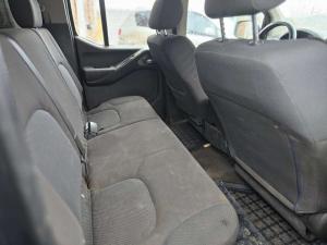 Melns Nissan Navara 2010 Rokiškis, ar dzinēja tilpumu 2.50 L un nobraukumu 540 tūkst. km par 3500 €, foto 11 vietnē AUTOMOTO.COM.LV