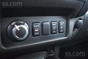 Melns Nissan Navara 2012 Kuldīga, ar dzinēja tilpumu 2.50 L un nobraukumu 0 tūkst. km par 9350 €, foto 10 vietnē AUTOMOTO.COM.LV