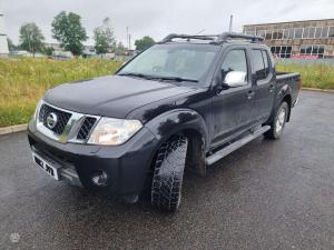 Melns Nissan Navara 2012 Jonava, ar dzinēja tilpumu 2.49 L un nobraukumu 95 tūkst. km par 3799 €, foto 5 vietnē AUTOMOTO.COM.LV