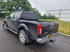 Melns Nissan Navara 2012 Jonava, ar dzinēja tilpumu 2.49 L un nobraukumu 95 tūkst. km par 3799 €, foto 6 vietnē AUTOMOTO.COM.LV