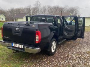 Melns Nissan Navara 2014 Tallina, ar dzinēja tilpumu 2.50 L un nobraukumu 130 tūkst. km par 13000 €, foto 12 vietnē AUTOMOTO.COM.LV