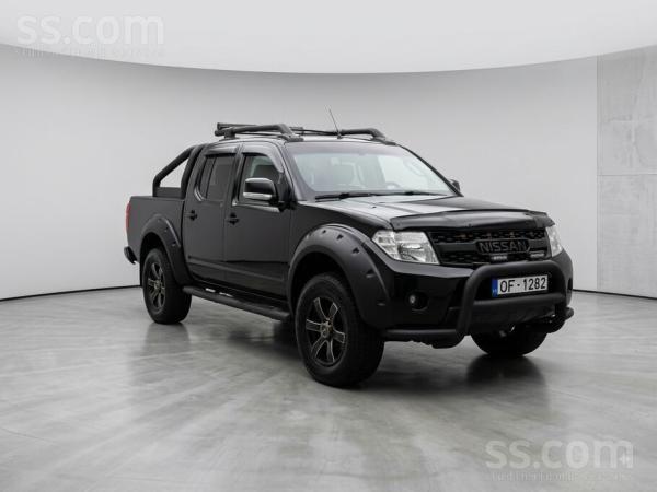 Melns Nissan Navara 2014 Dobele, ar dzinēja tilpumu 2.50 L un nobraukumu 264 tūkst. km par 13500 €, foto 5 vietnē AUTOMOTO.COM.LV