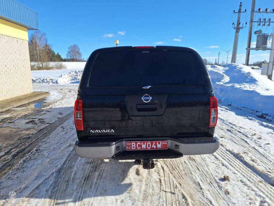 Melns Nissan Navara 2015 Joniškis, ar dzinēja tilpumu 2.49 L un nobraukumu 212 tūkst. km par 11900 €, foto 8 vietnē AUTOMOTO.COM.LV