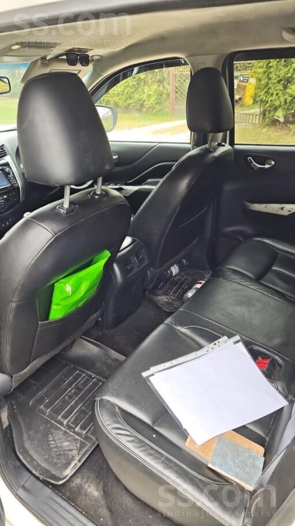 Melns Nissan Navara 2016 Jelgava, ar dzinēja tilpumu 2.30 L un nobraukumu 232 tūkst. km par 7800 €, foto 8 vietnē AUTOMOTO.COM.LV