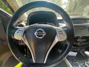 Black Nissan Navara 2016 in Talsi, with an engine capacity of 2.30 L and mileage of 192 thousand km for 16000 €, photo 14 on AUTOMOTO.COM.LV