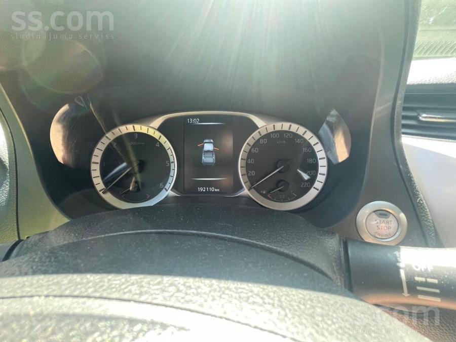 Black Nissan Navara 2016 in Talsi, with an engine capacity of 2.30 L and mileage of 192 thousand km for 16000 €, photo 15 on AUTOMOTO.COM.LV