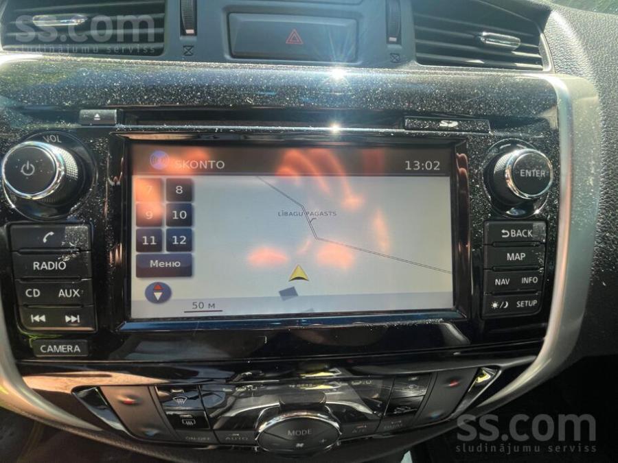 Black Nissan Navara 2016 in Talsi, with an engine capacity of 2.30 L and mileage of 192 thousand km for 16000 €, photo 17 on AUTOMOTO.COM.LV