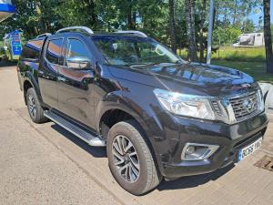 Melns Nissan Navara 2017 Kauņa, ar dzinēja tilpumu 2.30 L un nobraukumu 157 tūkst. km par 7300 €, foto  vietnē AUTOMOTO.COM.LV