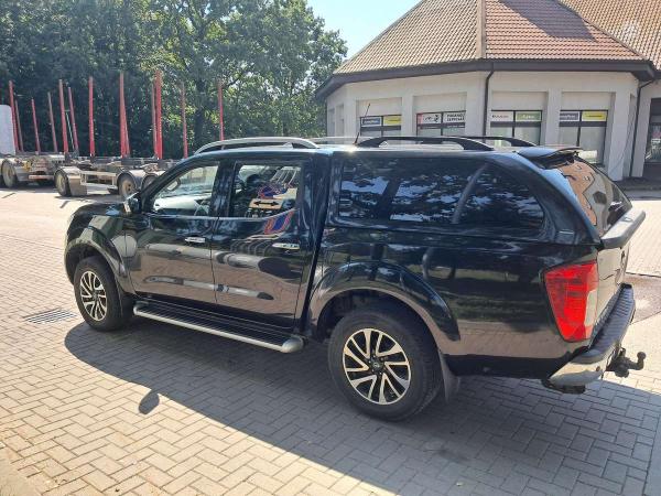 Melns Nissan Navara 2017 Kauņa, ar dzinēja tilpumu 2.30 L un nobraukumu 157 tūkst. km par 7300 €, foto 5 vietnē AUTOMOTO.COM.LV
