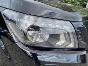 Black Nissan Navara 2020 in Kaunas, with an engine capacity of 2.30 L and mileage of 200 thousand km for 20999 €, photo 15 on AUTOMOTO.COM.LV