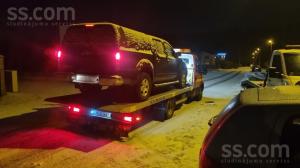 Melns Nissan Navara 2008 Kuldīga, ar dzinēja tilpumu 2.50 L un nobraukumu 300 tūkst. km par 5100 €, foto  vietnē AUTOMOTO.COM.LV