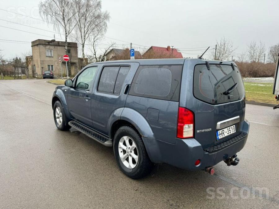 Черный Ниссан Навара 2008 в Кулдига, объемом двигателя 2.50 л и пробегом 300 тыс. км за 5100 €, фото 6 на AUTOMOTO.COM.LV