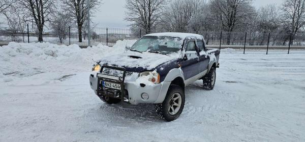 Zils Nissan Navara 2004 Kauņa, ar dzinēja tilpumu 2.50 L un nobraukumu 400 tūkst. km par 3250 €, foto 3 vietnē AUTOMOTO.COM.LV