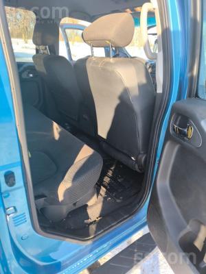 Blue Nissan Navara 2009 in Riga, with an engine capacity of 2.50 L and mileage of 370 thousand km for 6000 €, photo 8 on AUTOMOTO.COM.LV