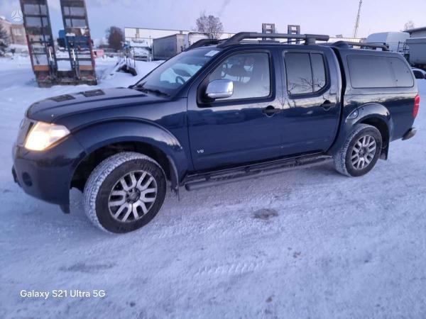 Zils Nissan Navara 2011 Jonava, ar dzinēja tilpumu 2.99 L un nobraukumu 140 tūkst. km par 5999 €, foto 5 vietnē AUTOMOTO.COM.LV