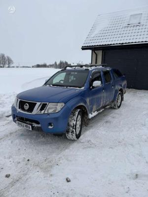Zils Nissan Navara 2012 Jonava, ar dzinēja tilpumu 3.00 L un nobraukumu 160 tūkst. km par 5999 €, foto  vietnē AUTOMOTO.COM.LV