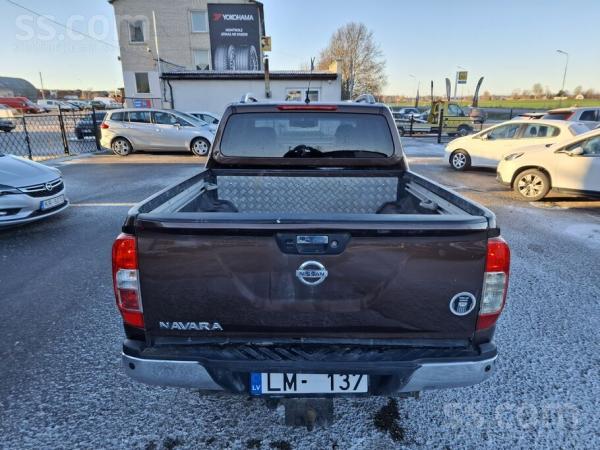 Brūns Nissan Navara 2017 Talsi, ar dzinēja tilpumu 2.30 L un nobraukumu 221 tūkst. km par 16700 €, foto 8 vietnē AUTOMOTO.COM.LV