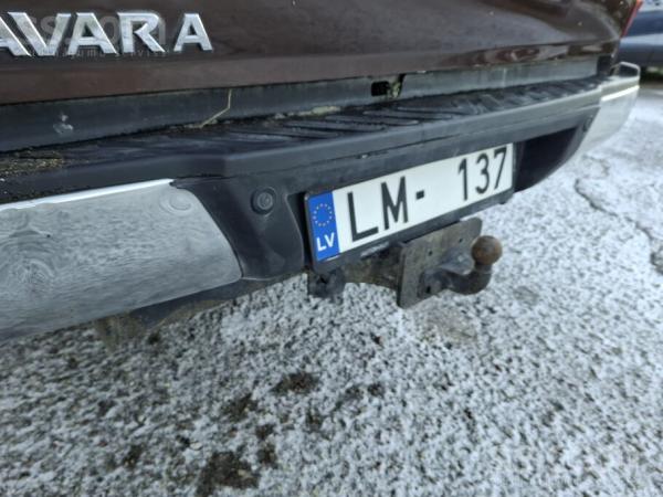 Brūns Nissan Navara 2017 Talsi, ar dzinēja tilpumu 2.30 L un nobraukumu 221 tūkst. km par 16700 €, foto 9 vietnē AUTOMOTO.COM.LV