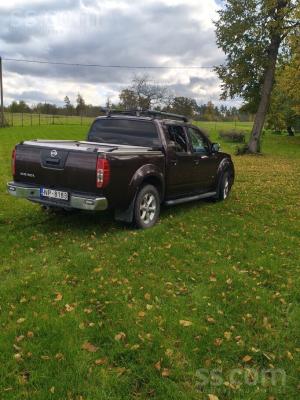 Brūns Nissan Navara 2011 Preiļi, ar dzinēja tilpumu 3.00 L un nobraukumu 449 tūkst. km par 7500 €, foto 17 vietnē AUTOMOTO.COM.LV