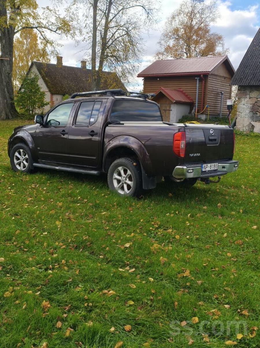 Brūns Nissan Navara 2011 Preiļi, ar dzinēja tilpumu 3.00 L un nobraukumu 449 tūkst. km par 7500 €, foto 18 vietnē AUTOMOTO.COM.LV