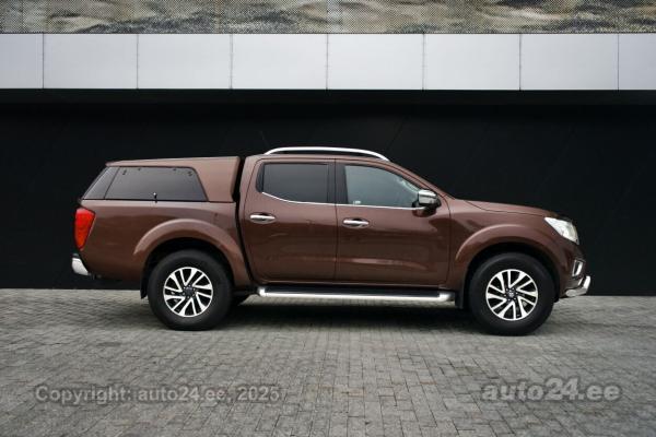 Brown Nissan Navara 2017 in Tallinn, with an engine capacity of 2.30 L and mileage of 306 thousand km for 17000 €, photo 4 on AUTOMOTO.COM.LV