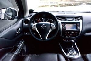 Brūns Nissan Navara 2017 Tallina, ar dzinēja tilpumu 2.30 L un nobraukumu 306 tūkst. km par 17000 €, foto 13 vietnē AUTOMOTO.COM.LV