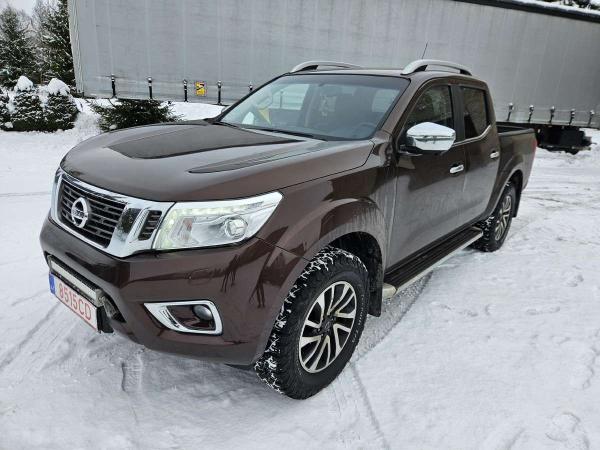 Brown Nissan Navara 2019 in Telschi, with an engine capacity of 2.30 L and mileage of 215 thousand km for 14600 €, photo 3 on AUTOMOTO.COM.LV