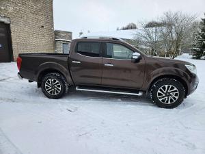 Brūns Nissan Navara 2019 Telšiai, ar dzinēja tilpumu 2.30 L un nobraukumu 215 tūkst. km par 14600 €, foto 5 vietnē AUTOMOTO.COM.LV