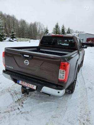 Brūns Nissan Navara 2019 Telšiai, ar dzinēja tilpumu 2.30 L un nobraukumu 215 tūkst. km par 14600 €, foto 8 vietnē AUTOMOTO.COM.LV