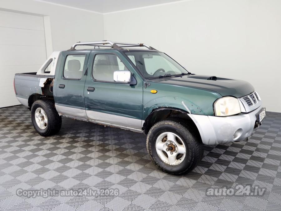 Nissan Navara 2004 in Tallinn, with an engine capacity of 2.50 L and mileage of 374 thousand km for 1599 €, photo 1 on AUTOMOTO.COM.LV