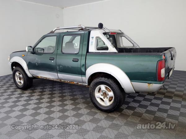 Nissan Navara 2004 Tallina, ar dzinēja tilpumu 2.50 L un nobraukumu 374 tūkst. km par 1599 €, foto 4 vietnē AUTOMOTO.COM.LV