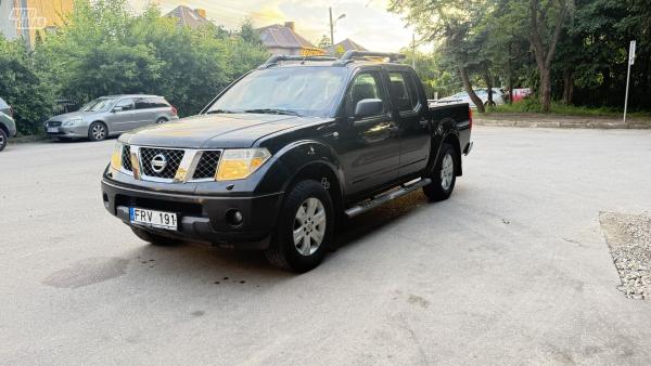 Nissan Navara 2007 in Klaipeda, with an engine capacity of 2.50 L and mileage of 243 thousand km for 5500 €, photo 1 on AUTOMOTO.COM.LV