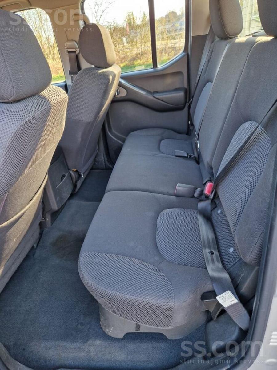 Nissan Navara 2007 Saldus, ar dzinēja tilpumu 2.50 L un nobraukumu 235 tūkst. km par 4750 €, foto 8 vietnē AUTOMOTO.COM.LV