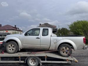 Nissan Navara 2008 in Siauliai, with an engine capacity of 2.50 L and mileage of 111 thousand km for 2100 €, photo 5 on AUTOMOTO.COM.LV