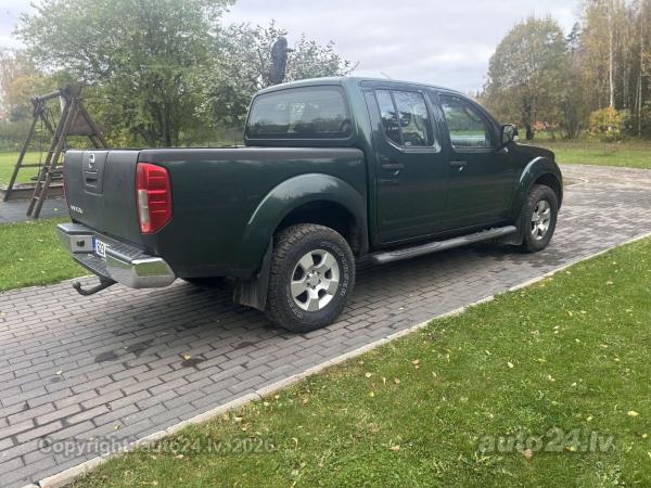 Nissan Navara 2008 in Tallinn, with an engine capacity of 2.50 L and mileage of 317 thousand km for 4500 €, photo 6 on AUTOMOTO.COM.LV