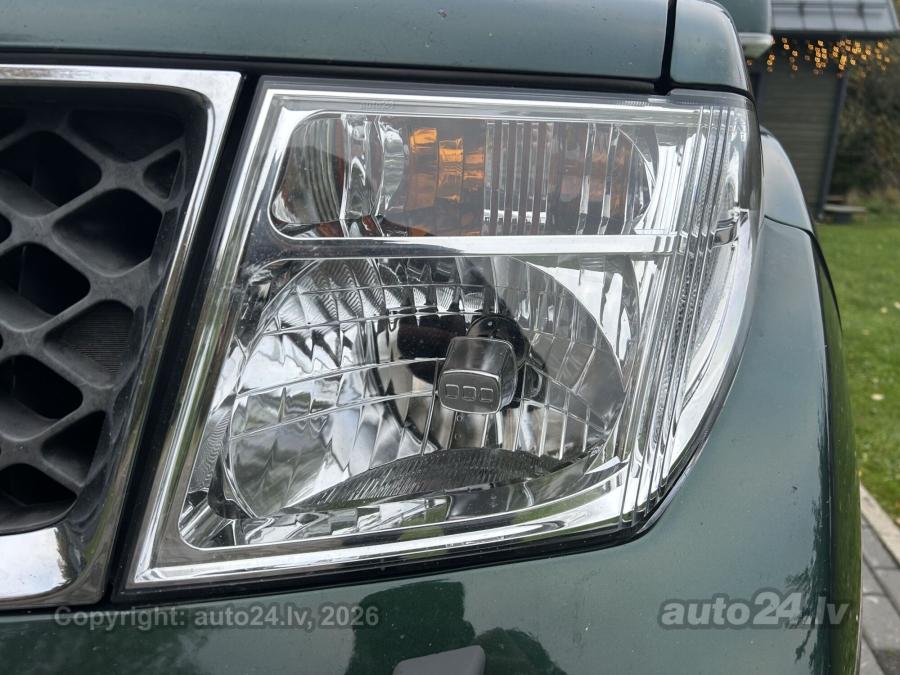 Nissan Navara 2008 Tallina, ar dzinēja tilpumu 2.50 L un nobraukumu 317 tūkst. km par 4500 €, foto 19 vietnē AUTOMOTO.COM.LV