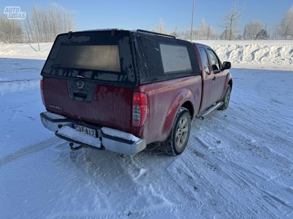 Nissan Navara 2013 Viļņa, ar dzinēja tilpumu 2.50 L un nobraukumu 335 tūkst. km par 4500 €, foto 7 vietnē AUTOMOTO.COM.LV