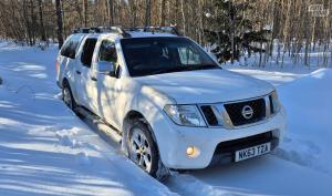 Nissan Navara 2014 Panevēža, ar dzinēja tilpumu 2.50 L un nobraukumu 163 tūkst. km par 5999 €, foto  vietnē AUTOMOTO.COM.LV