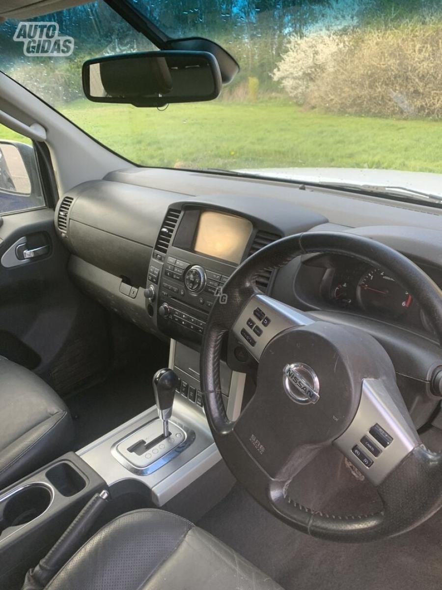 Nissan Navara 2014 Klaipėda, ar dzinēja tilpumu 2.50 L un nobraukumu 186 tūkst. km par 5300 €, foto 5 vietnē AUTOMOTO.COM.LV