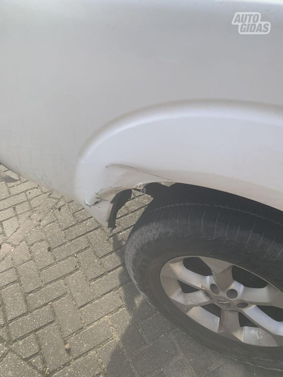 Nissan Navara 2014 Klaipėda, ar dzinēja tilpumu 2.50 L un nobraukumu 186 tūkst. km par 5300 €, foto 6 vietnē AUTOMOTO.COM.LV