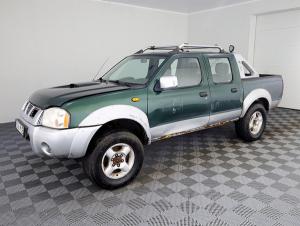 Zaļš Nissan Navara 2004 Tallina, ar dzinēja tilpumu 2.50 L un nobraukumu 374 tūkst. km par 999 €, foto 3 vietnē AUTOMOTO.COM.LV