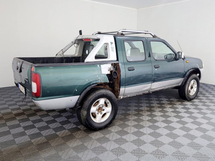 Zaļš Nissan Navara 2004 Tallina, ar dzinēja tilpumu 2.50 L un nobraukumu 374 tūkst. km par 999 €, foto 4 vietnē AUTOMOTO.COM.LV