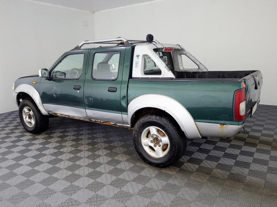 Zaļš Nissan Navara 2004 Tallina, ar dzinēja tilpumu 2.50 L un nobraukumu 374 tūkst. km par 999 €, foto 5 vietnē AUTOMOTO.COM.LV