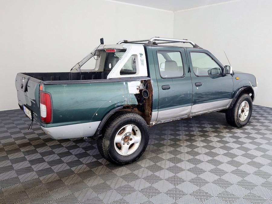 Zaļš Nissan Navara 2004 Tallina, ar dzinēja tilpumu 2.50 L un nobraukumu 374 tūkst. km par 999 €, foto 11 vietnē AUTOMOTO.COM.LV