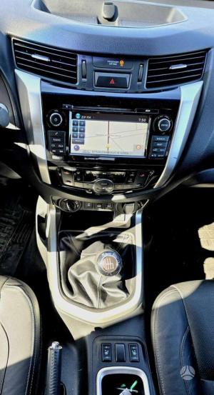 Zaļš Nissan Navara 2017 Tauragė, ar dzinēja tilpumu 2.30 L un nobraukumu 174 tūkst. km par 11450 €, foto 18 vietnē AUTOMOTO.COM.LV