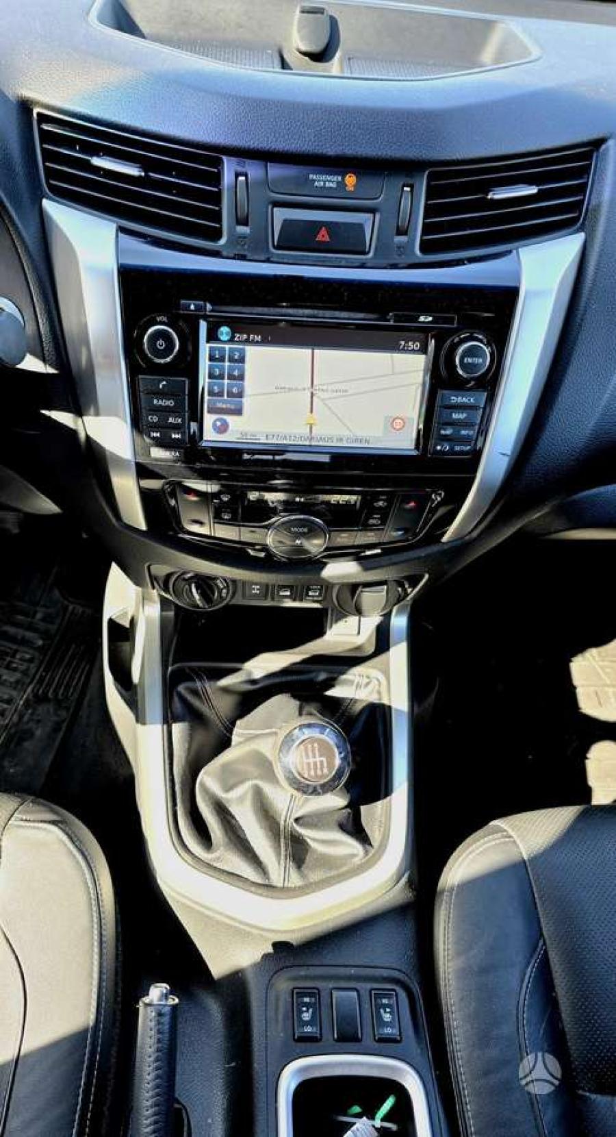 Zaļš Nissan Navara 2017 Tauragė, ar dzinēja tilpumu 2.30 L un nobraukumu 174 tūkst. km par 11450 €, foto 18 vietnē AUTOMOTO.COM.LV