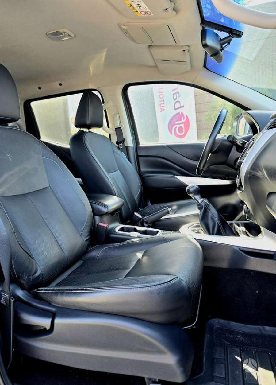 Zaļš Nissan Navara 2017 Tauragė, ar dzinēja tilpumu 2.30 L un nobraukumu 174 tūkst. km par 11450 €, foto 22 vietnē AUTOMOTO.COM.LV