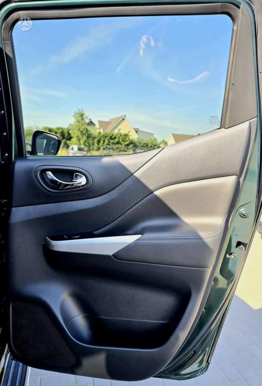 Zaļš Nissan Navara 2017 Tauragė, ar dzinēja tilpumu 2.30 L un nobraukumu 174 tūkst. km par 11450 €, foto 29 vietnē AUTOMOTO.COM.LV