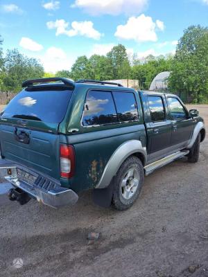 Zaļš Nissan Navara 2007 Bauska, ar dzinēja tilpumu 2.50 L un nobraukumu 400 tūkst. km par 3900 €, foto 3 vietnē AUTOMOTO.COM.LV
